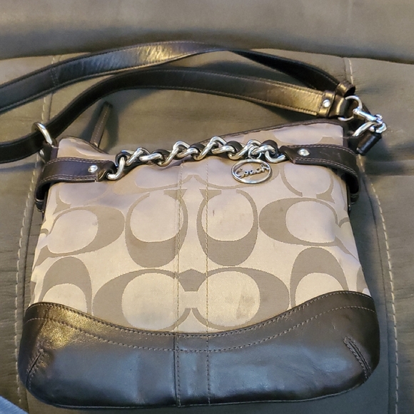 Coach | Bags | Coach Beige And Black Chain Shoulder Bag | Poshmark